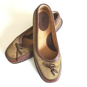 Born | Shoes | Born Suede And Leather Cap Toe Flats | Poshmark